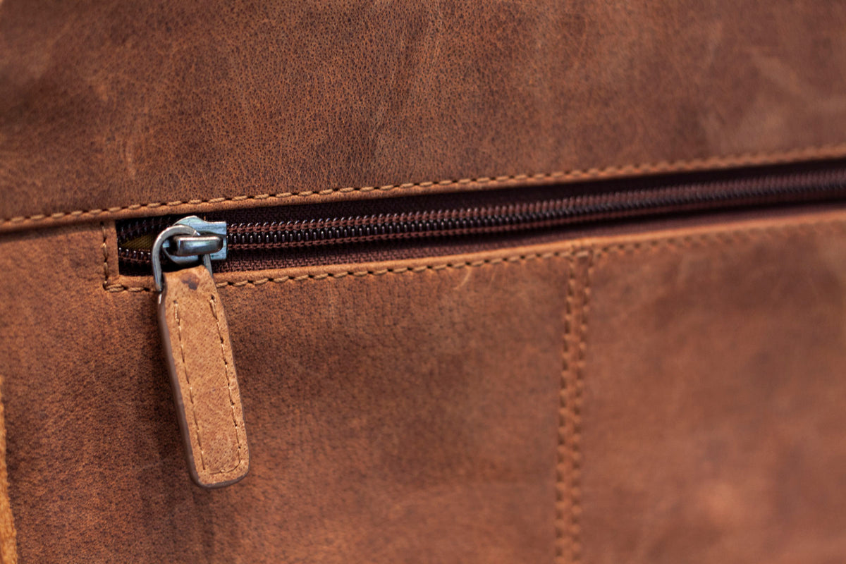 Adrian Klis Bag #2922 – The Banff Trading Post